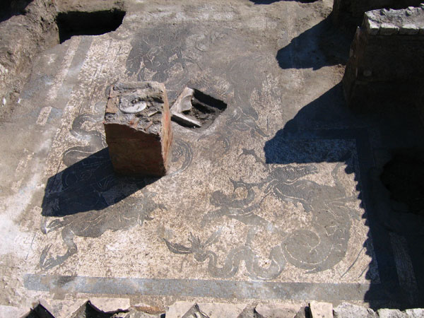 From the Trenches - Newest Discoveries Around Rome - Archaeology ...