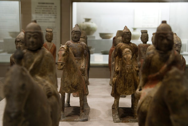 Beijing Street Scenes - Archaeology Magazine Archive