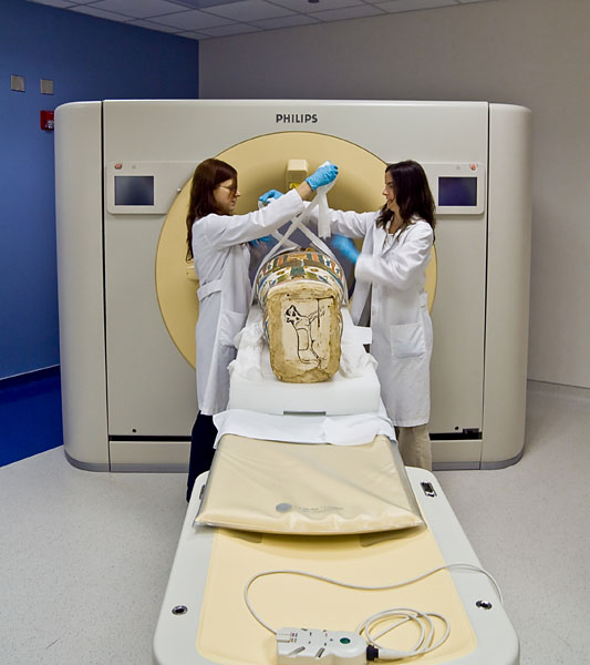 Priestess of Amun - Scanning a 2,800-Year-Old Patient - Archaeology ...